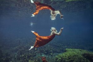 19 Positive & Negative Aquarius Personality Traits and Characteristics