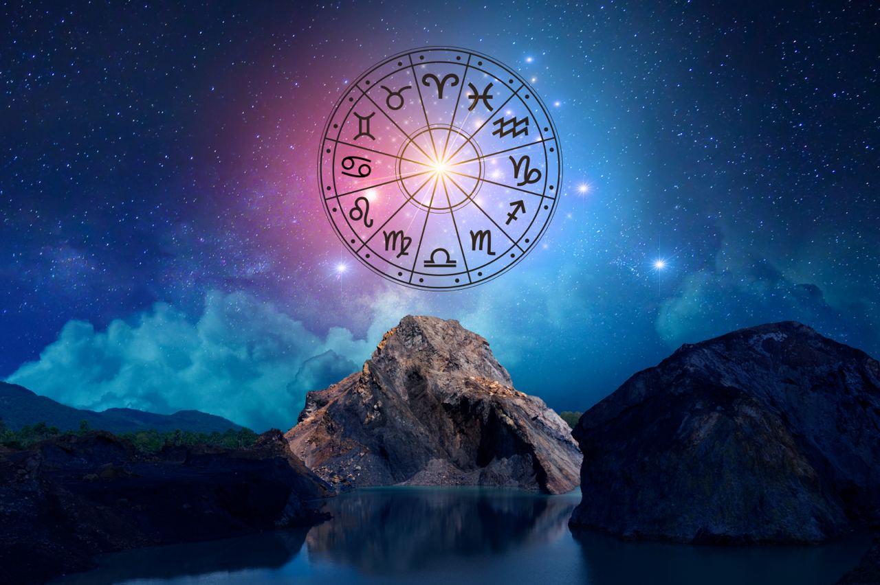 Cosmic Insights: A Modern Guide to Astrology - Astromix.net / Blog